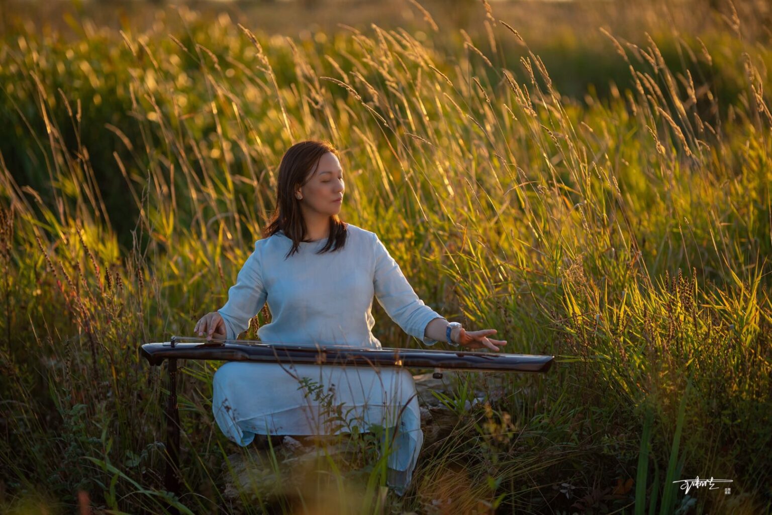 Alone in Zen solitude I stroll – Guqin World